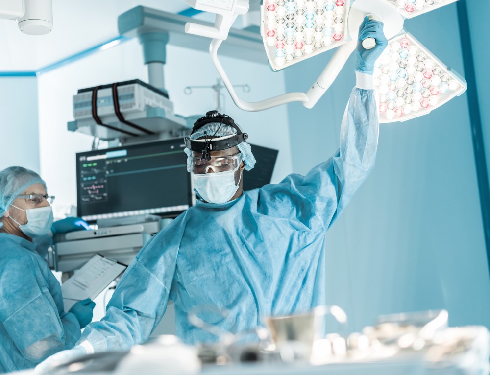 SURGIRIS – The leading LED surgical and examination lamp from France ...